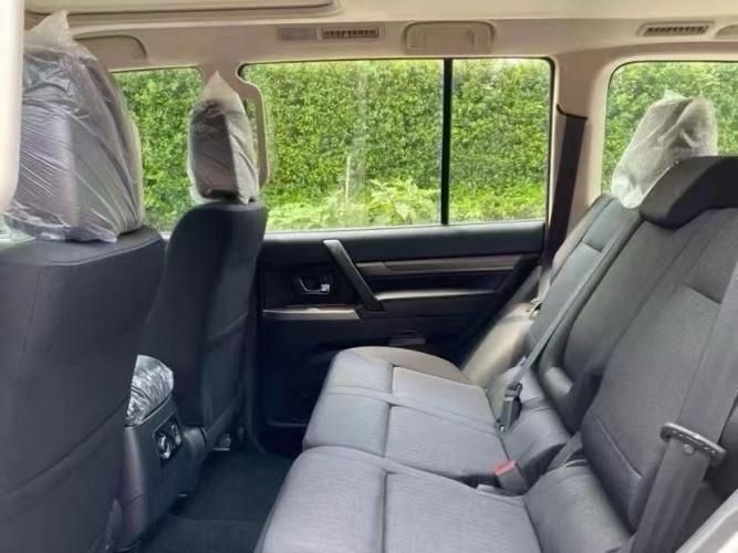 22款三菱帕杰罗 V93 3.0 GLS 织物天津最新价格配置