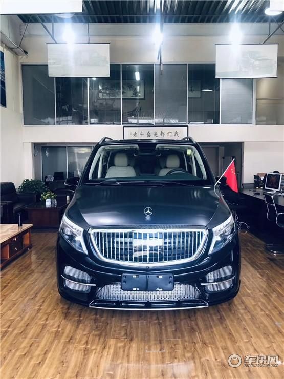 奔驰V260L升级迈巴赫VS980商务车走遍全国
