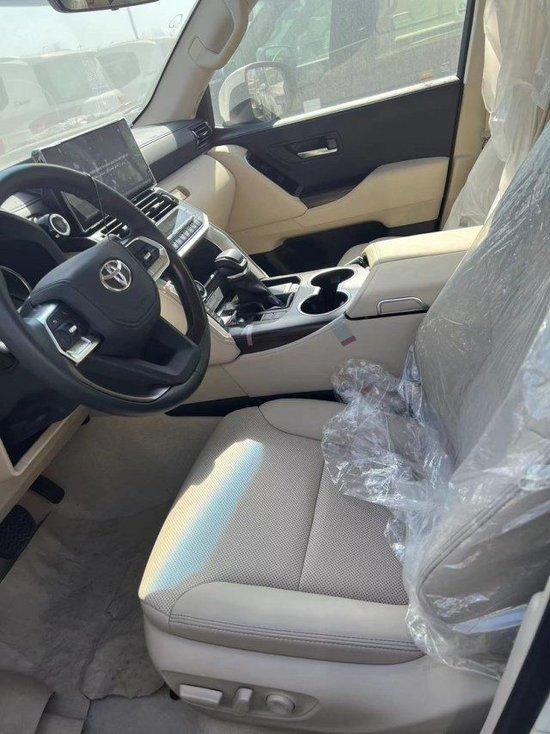 23款丰田酷路泽LC300中东3.5T高配GXR 80万起步